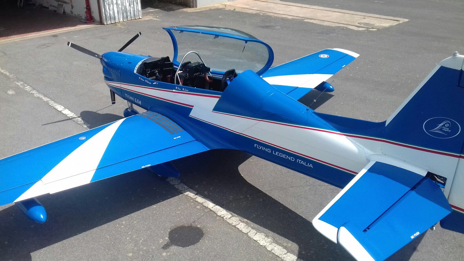 Flying Legend Tucano R - "Light Sport*"