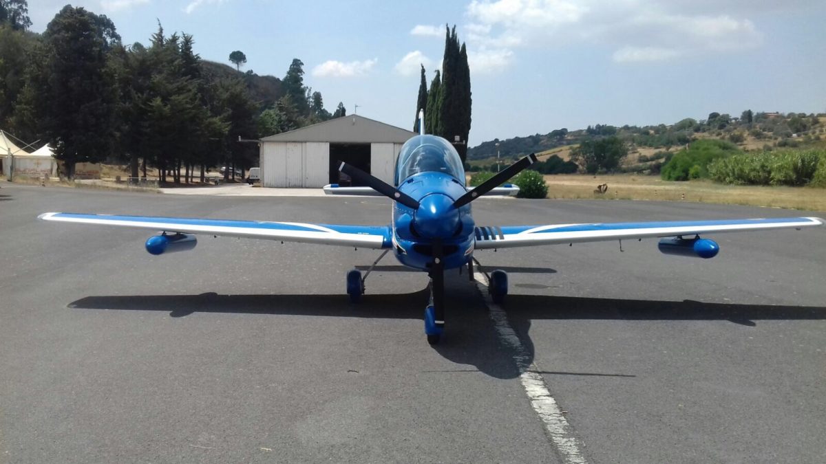 Flying Legend Tucano R - "Light Sport*"